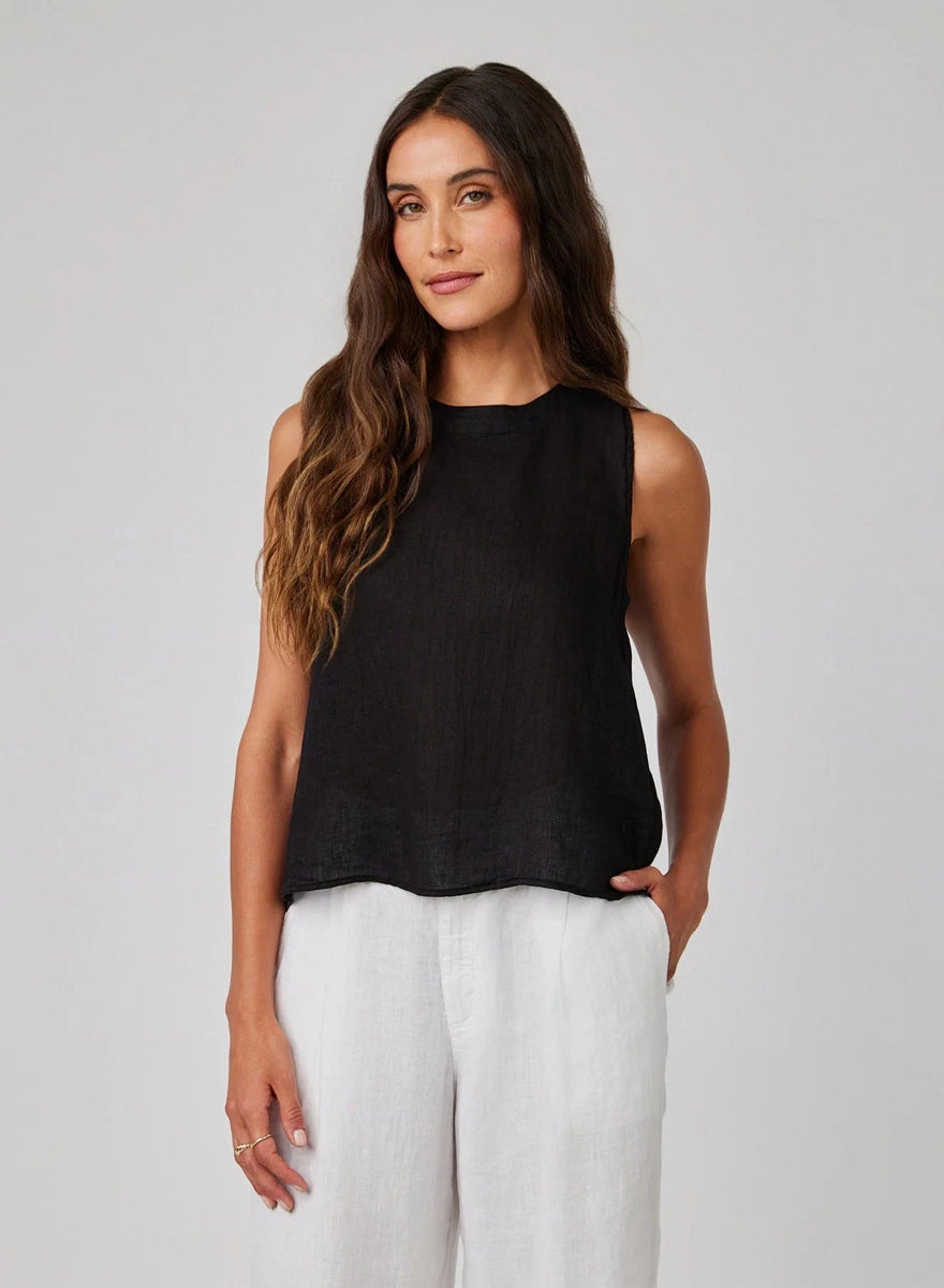 LINEN SLEEVELESS BUTTON BACK TOP – Bella Maas Boutique
